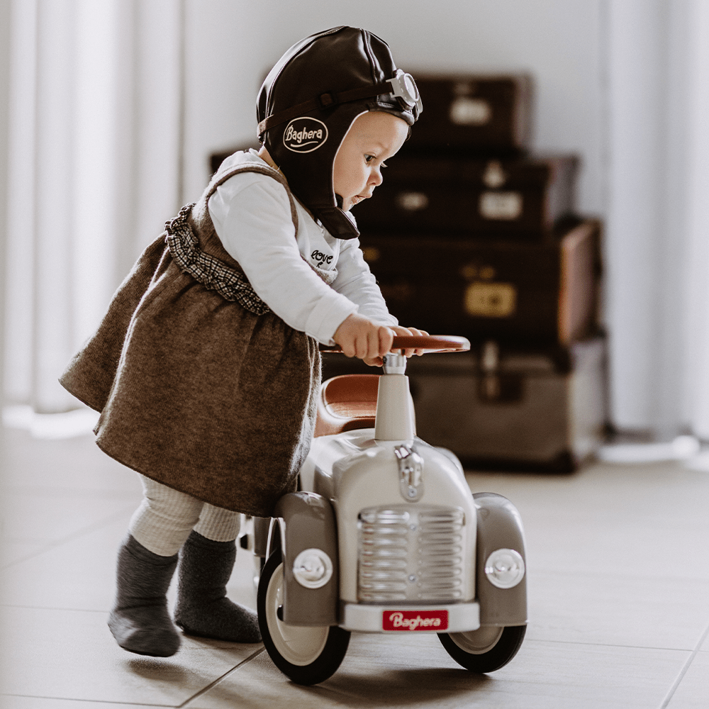 Baghera: Speedster Silk Grey Ride-On – Acorn & Pip